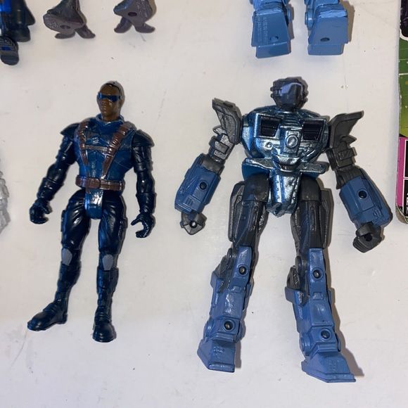 greenb | Toys | Final Faction Figure Greenbrier 375 Alpha Kharn Lot ...